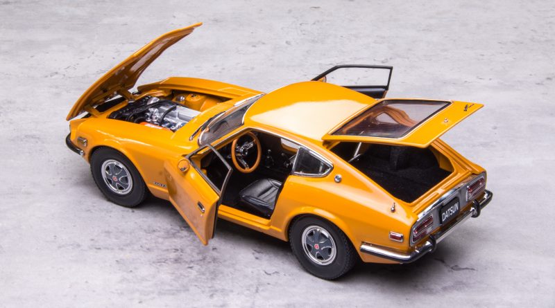 1972 Nissan Datsun 240Z – Orange – sunstarmodelcars