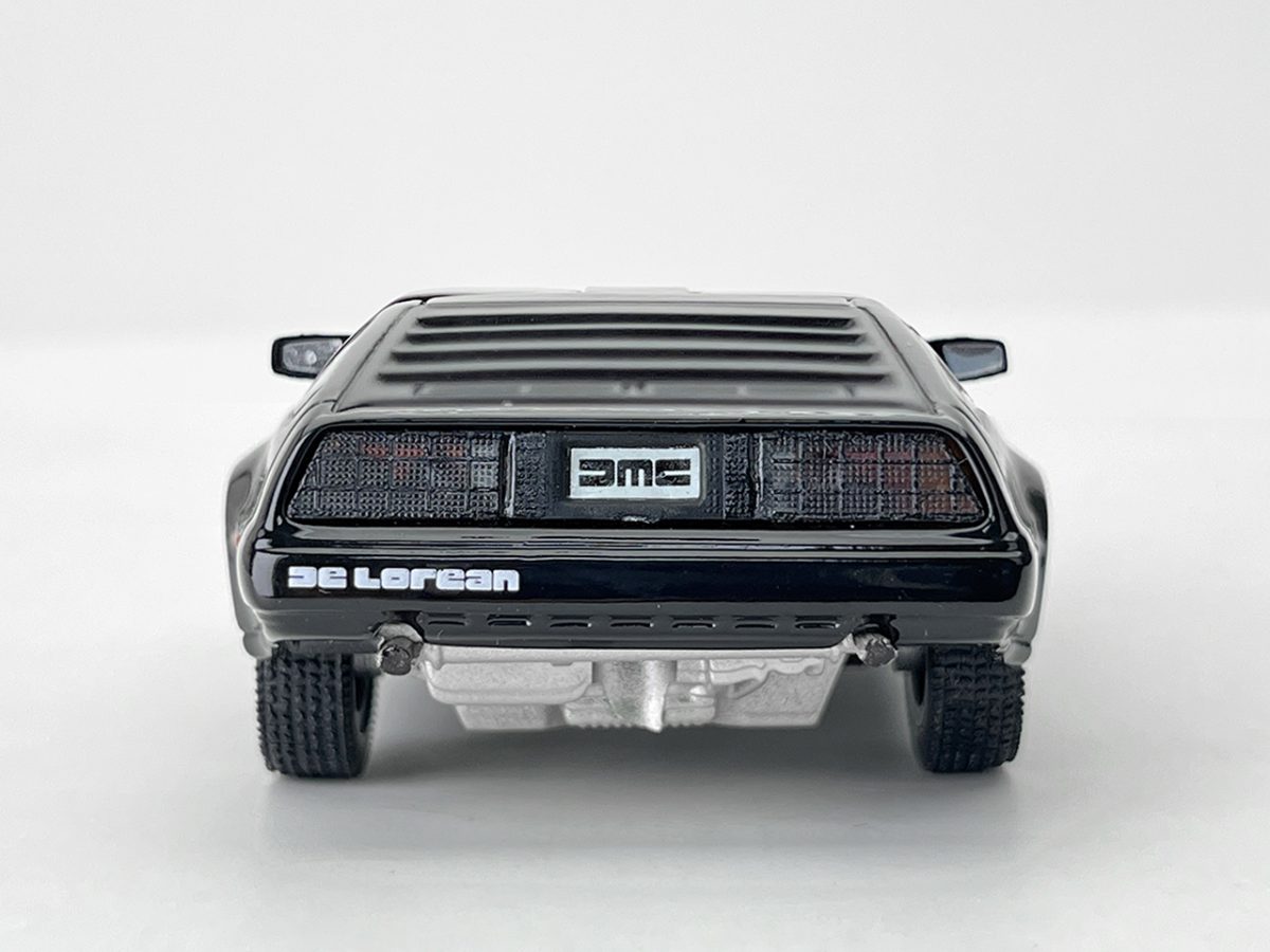 De Lorean DMC 12 coupe – Black – sunstarmodelcars